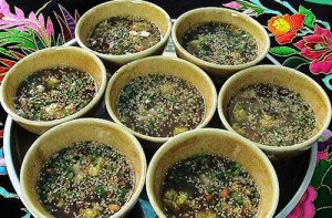 Dong Oil Tea | China & Asia Cultural Travel