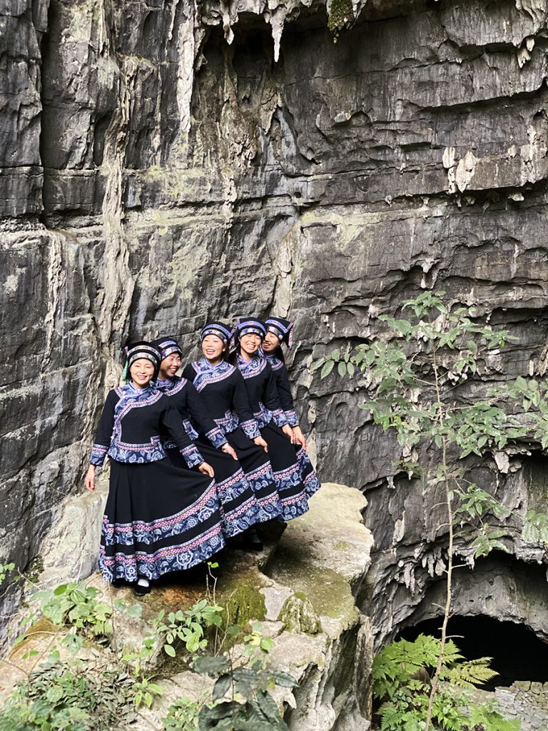 Performance of Bouyei | China & Asia Cultural Travel