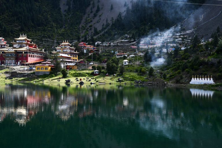 Tsoka Lake | China & Asia Cultural Travel